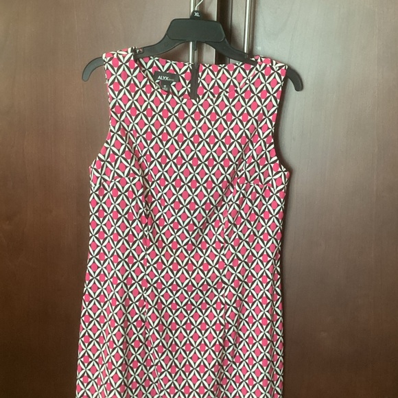 Alyx | Dresses | Alyx Pink And White Geometric Midi Dress | Poshmark